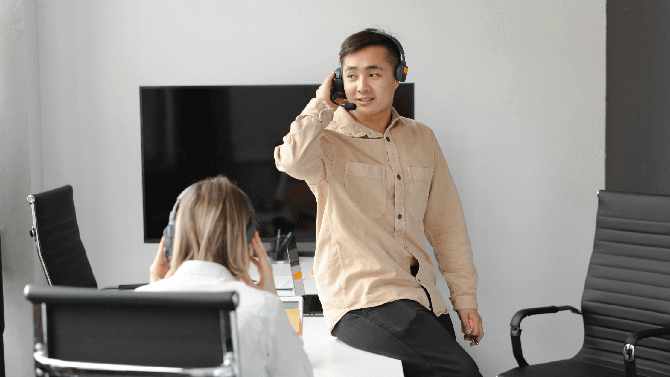 Anchoring Bias Examples in Sales and Procurement Negotiations